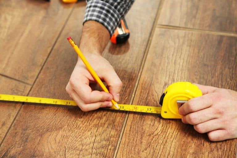 How To Choose The Right Blade For Cutting Laminate Flooring