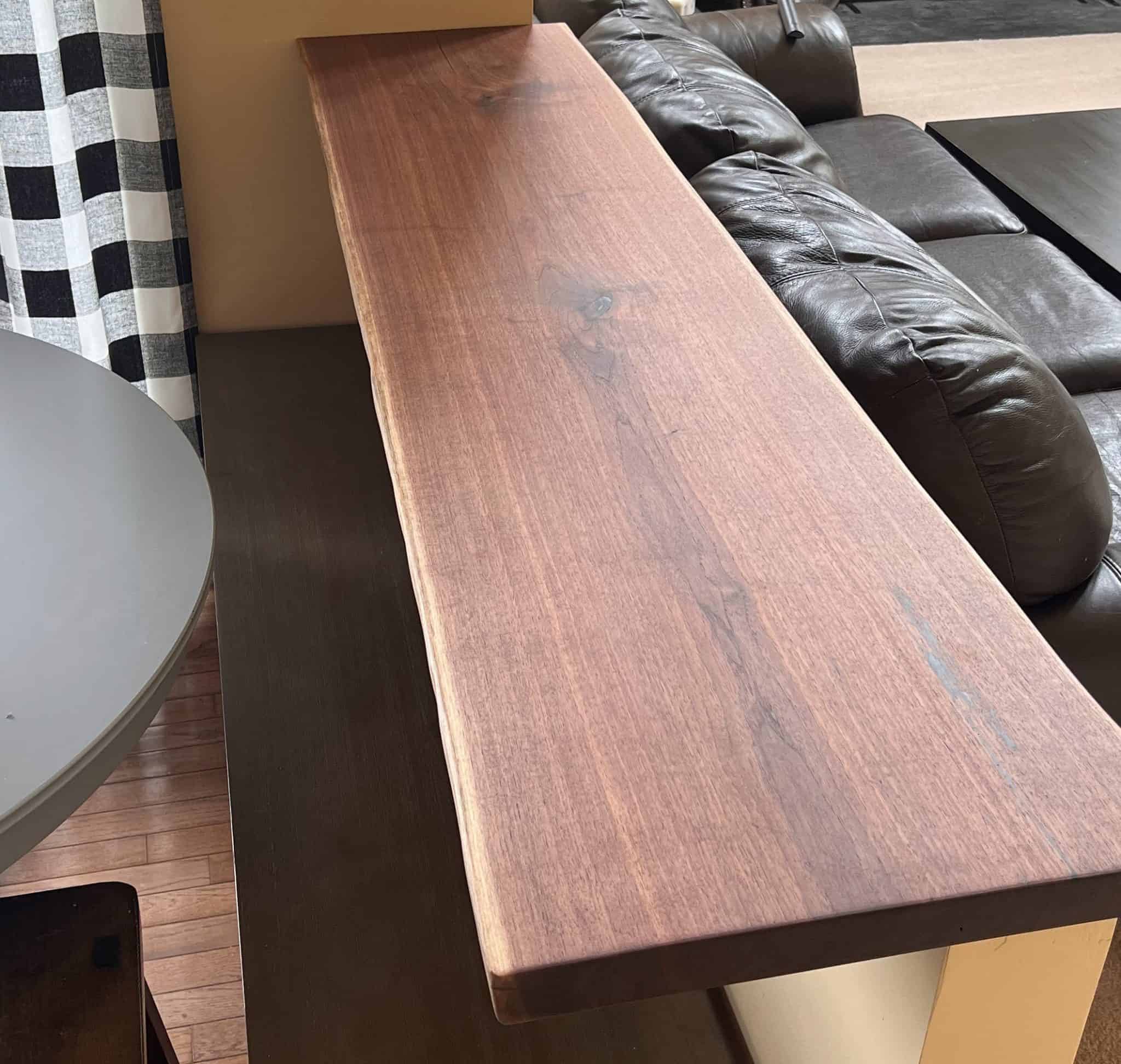 32 Amazing Live Edge Counter & Table Tops