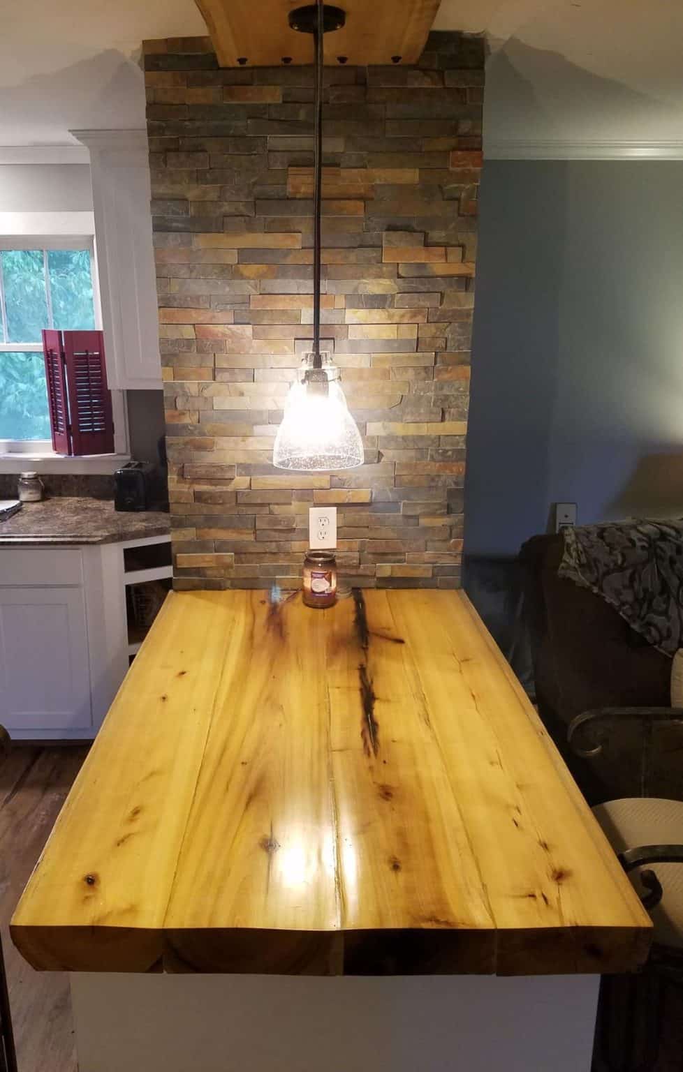 32 Amazing Live Edge Counter & Table Tops