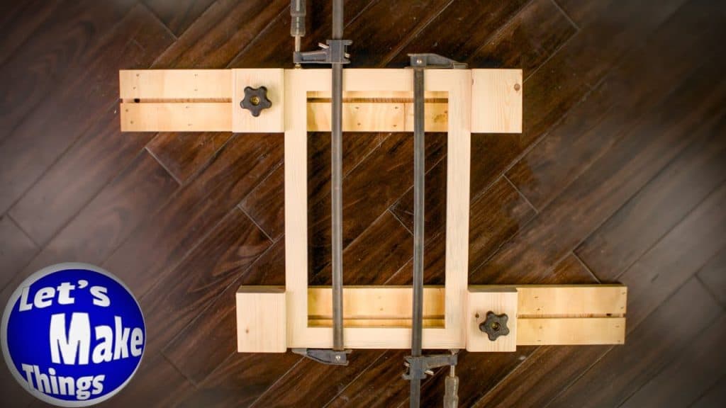 Adjustable Miter Clamping Jig For Picture Frames