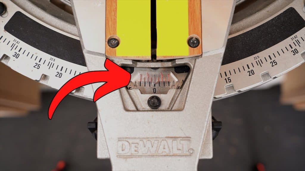 Using A Vernier Scale On A Miter Saw